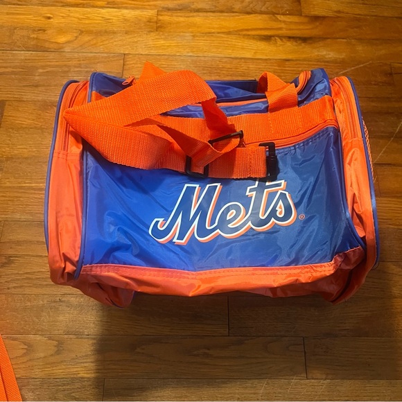 New York Mets | Bags | New Small New York Mets Duffle | Poshmark
